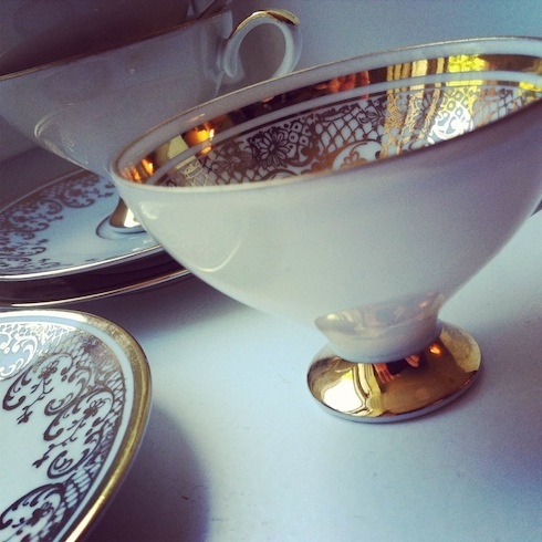 3 kopper m/fat i flott skinn og unike detaljer i gull! - Epla