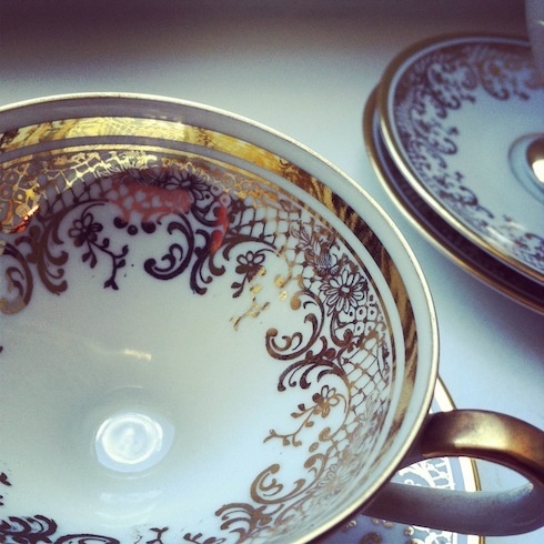 3 kopper m/fat i flott skinn og unike detaljer i gull! - Epla