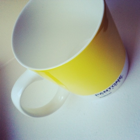 Gul Pantone krus — ubrukt - Epla