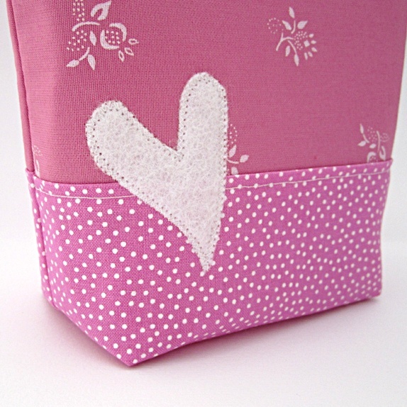 Sminkeveske - rosa med hjerte - Epla