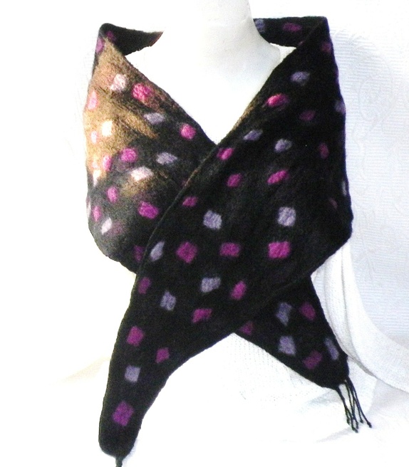 Salg - 50 % Skjerf i ull - Epla