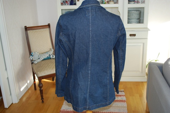 Siste sjanse: Sand Jeans dongerijakke str L - Epla