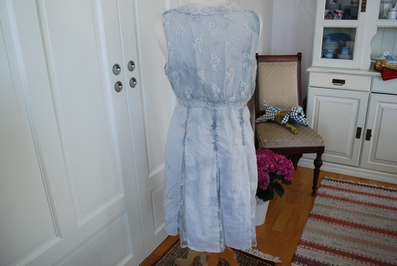 Cream kjole - str 42 - Epla