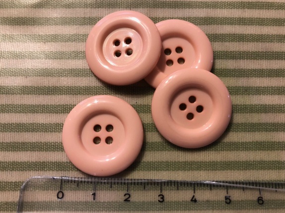 Ferskenfargete knapper - Epla