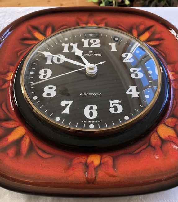 Retro veggklokke - Epla