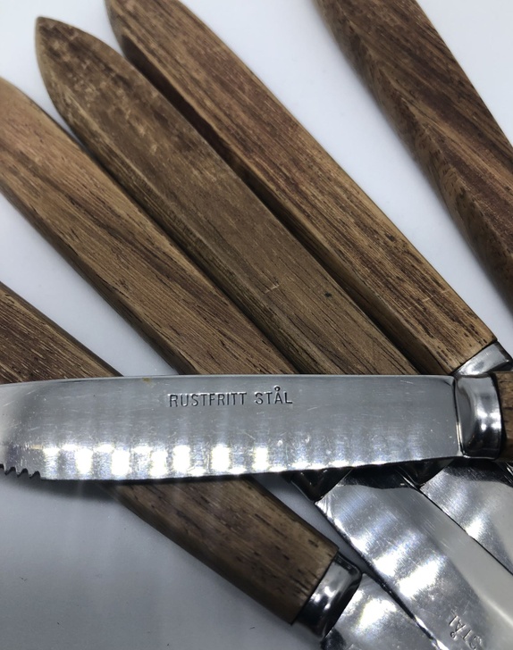 Fruktkniver i stativ - Epla