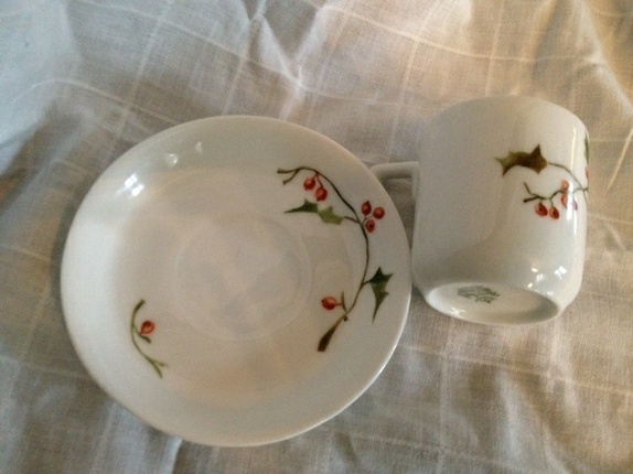 Liten håndmalt kopp med kristornmotiv - Epla