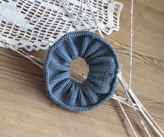Strikket scrunchie - Epla