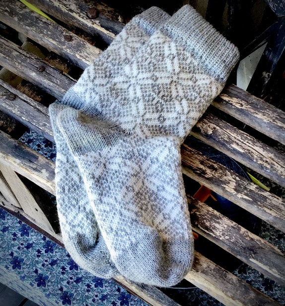 Sokker str. 42 Med tradisjonsmønster:))) - Epla