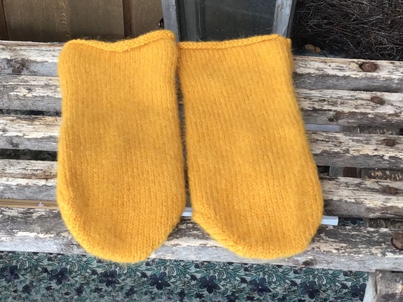 Ullvotter i norsk garn Str M - Epla