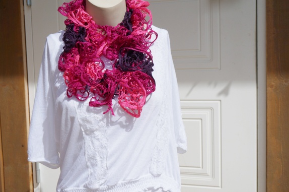 Salg 1/2 pris Pynte skjerf! - Epla