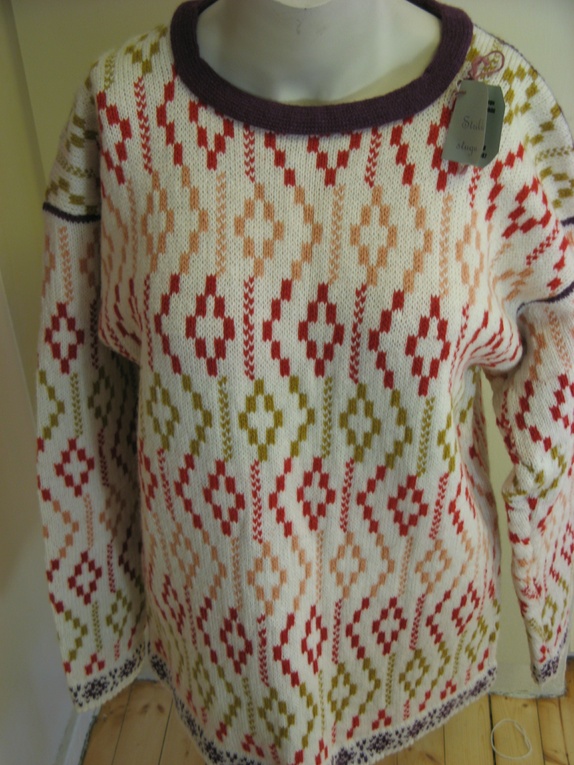 Ullgenser i naturlig norsk ull! Str M. - Epla