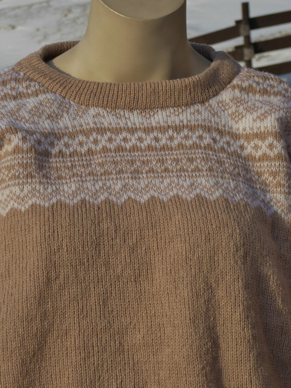 Ullgenser i norsk mønster (M) - Epla