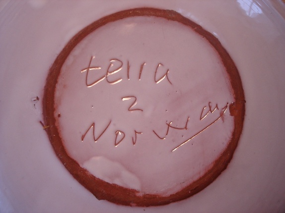 2 små fat Terra keramikk - Epla