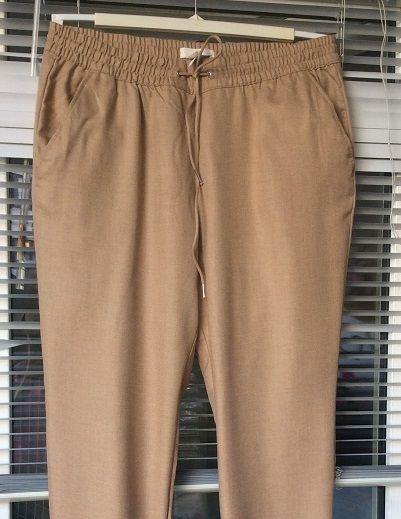 UBRUKT MØRK BEIGE BUKSE STR. 44 - Epla