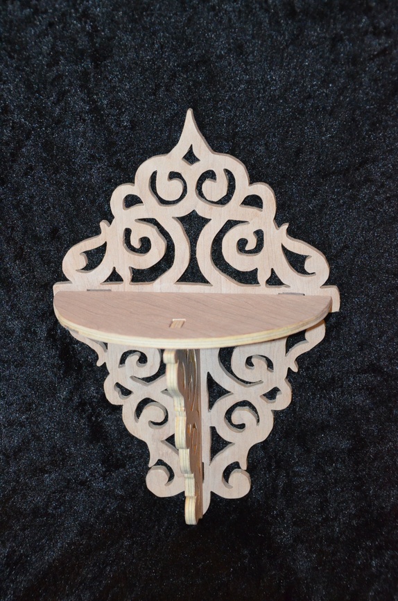 Lille hvit~lasert hylle - Epla