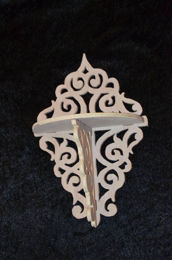 Lille hvit~lasert hylle - Epla