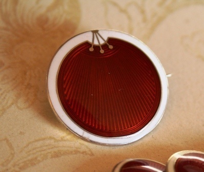 Nål og knapper i sølv og emalje. O.F.Hjortdahl. Vintage - Epla