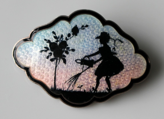 Clemet (el. Clement) Berg. Brosje i sterling sølv, med emalje. Vintage ...