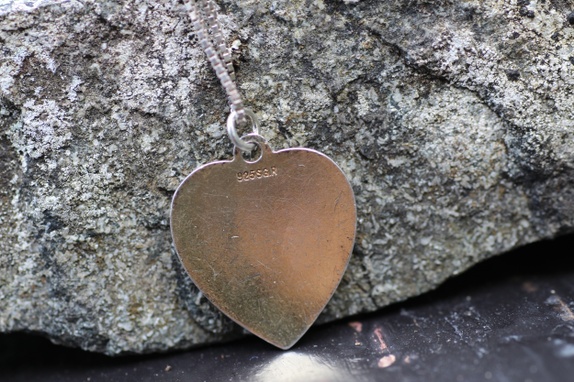 Georg Ruud. Anheng i sølv og emalje. Hjerte. Vintage - Epla