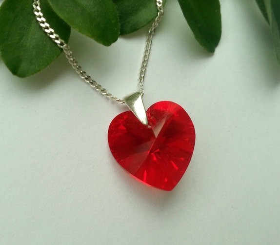 Swarovski hjerte og ekte sølv (Ag925). Halssmykke, - Epla