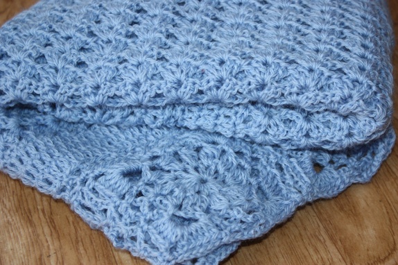 ULL! Nydelig håndheklet/håndlaget heklet babyteppe/teppe - Epla