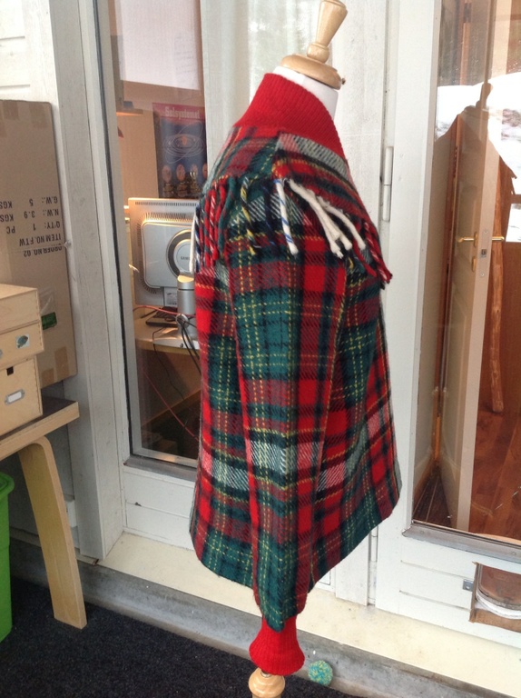 JANUARSALG! Vintage norsk ullgenser - Epla