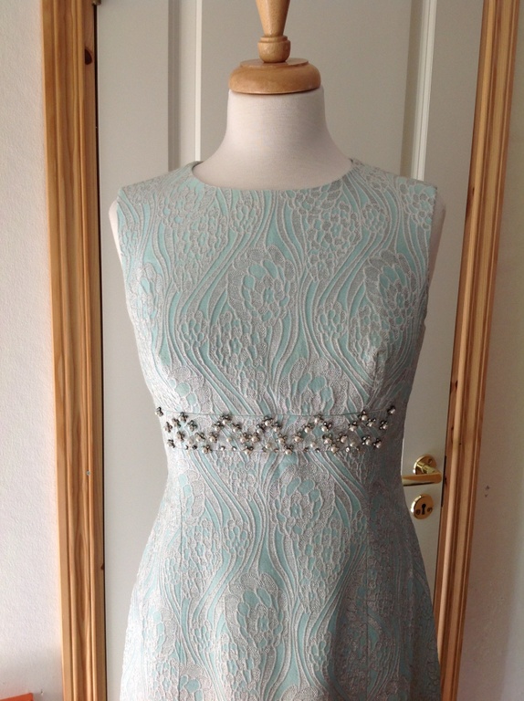 Tøff festkjole str.40 - Epla