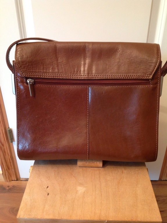 JA! DET ER SALG! Skulderveske i ekte skinn - Epla