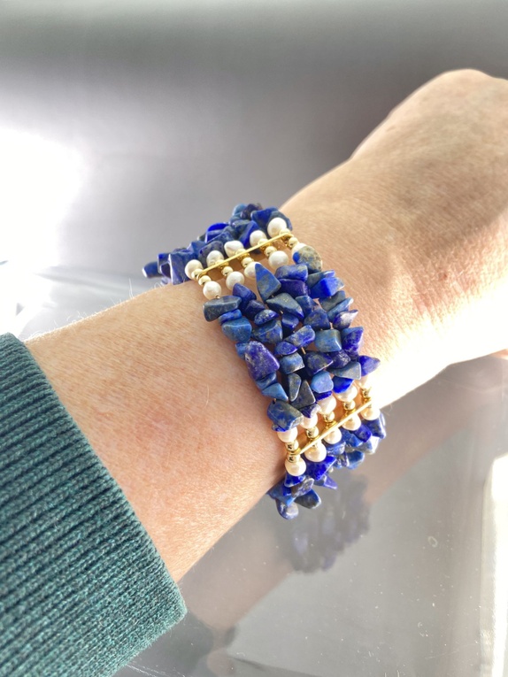 SALG+gave. Lapis Lazuli og ferskvanns perler 5 raders armbånd - Epla