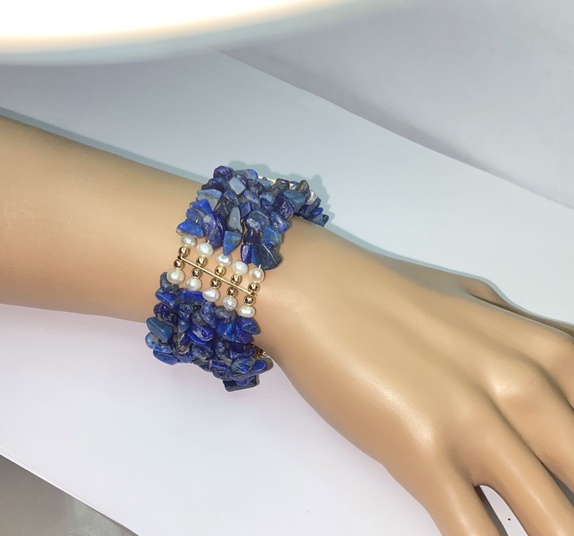 SALG+gave. Lapis Lazuli og ferskvanns perler 5 raders armbånd - Epla