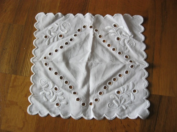 To gamle små duker - Epla