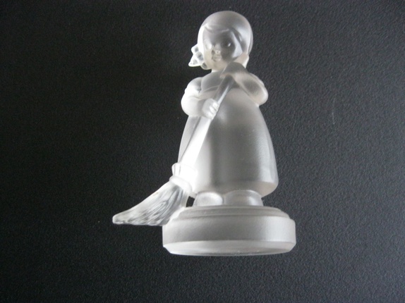 Goebel jente i glass - Epla