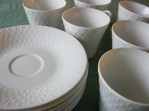 Hvite kaffekopper - Epla