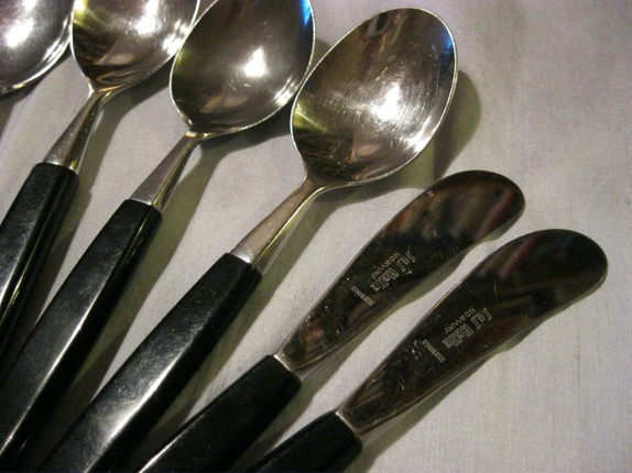 Helle bestikk svart skaft 9 deler - Epla