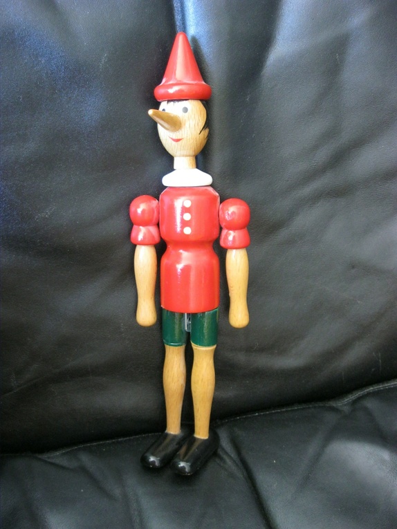 Pinocchio tredukke lang nese - Epla