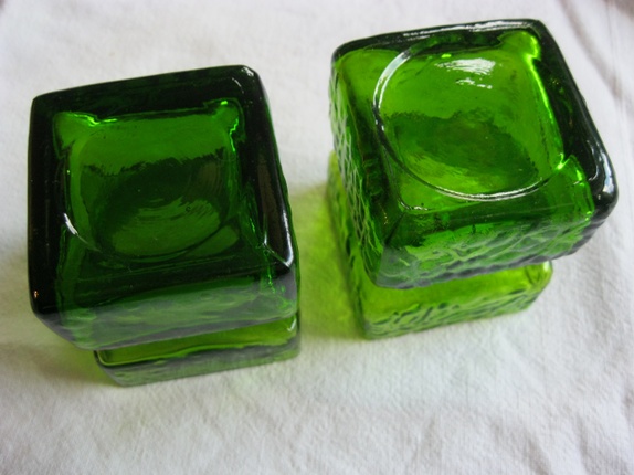 2 mini Pala grønne vaser - Epla