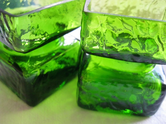 2 mini Pala grønne vaser - Epla