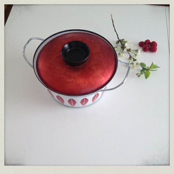 Emaljert kjele(22 cm) Cathrineholm, lotus. - Epla