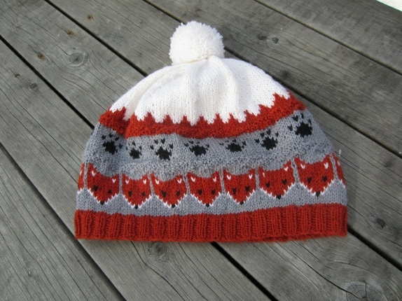 Strikket lue med revemønster, voksen - Epla