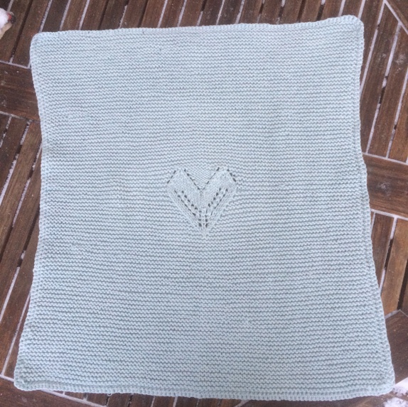 Salg! Liten babyteppe. - Epla