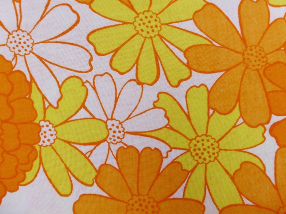 Blomstrete retrostoff - Epla