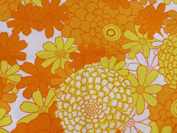 Blomstrete retrostoff - Epla