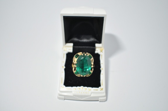 VNT Stor grønn cocktail ring fra 1960-tallet. Helt ny i eske! - Epla