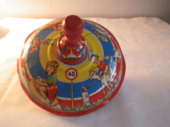 Antikk snurrebass - Epla