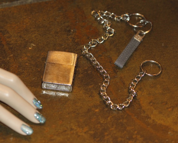 Zippo lighter og nøkkelring - Epla