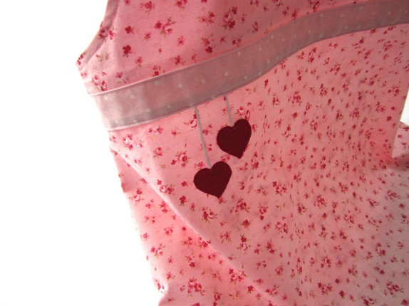 Kjole - str. 98 - hjerter på en snor - Epla