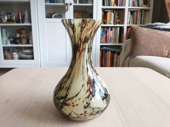 Flott vase i kunstglass - Epla