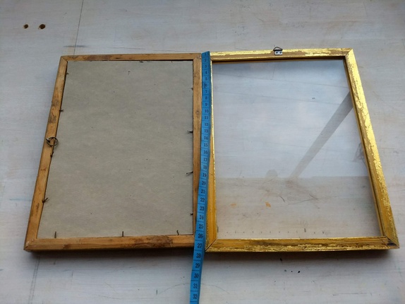 2 fine gamle rammer - Epla