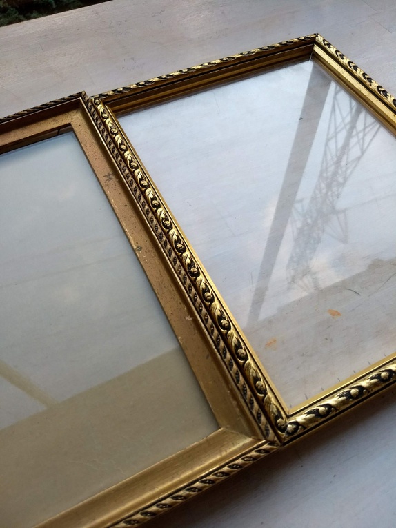 2 fine gamle rammer - Epla